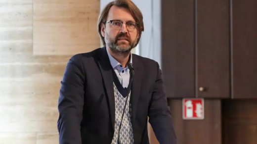 Nebelspalter | Florian Kraus, Chef des Referats Bildung und Sport